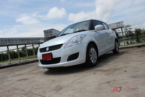 Full Drive : Suzuki Swift M/T บันเทิงความเร็ว...ราคาเบากระเป๋า ...